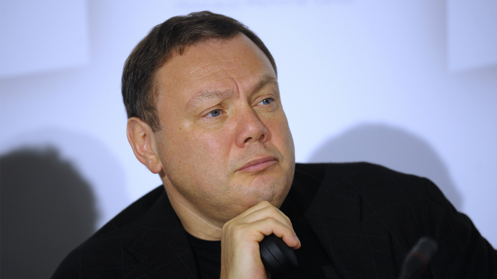 U.K. Sanctions Executive Assistant to Russian Oligarch Mikhail Fridman ...